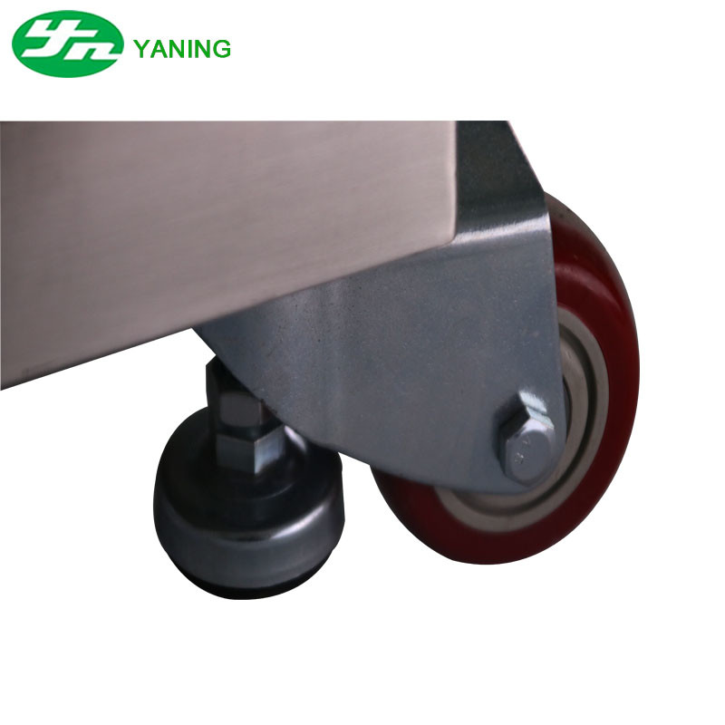 Stainless Steel Raw Material Sampling Booth With Pressure Gauge And UV ...